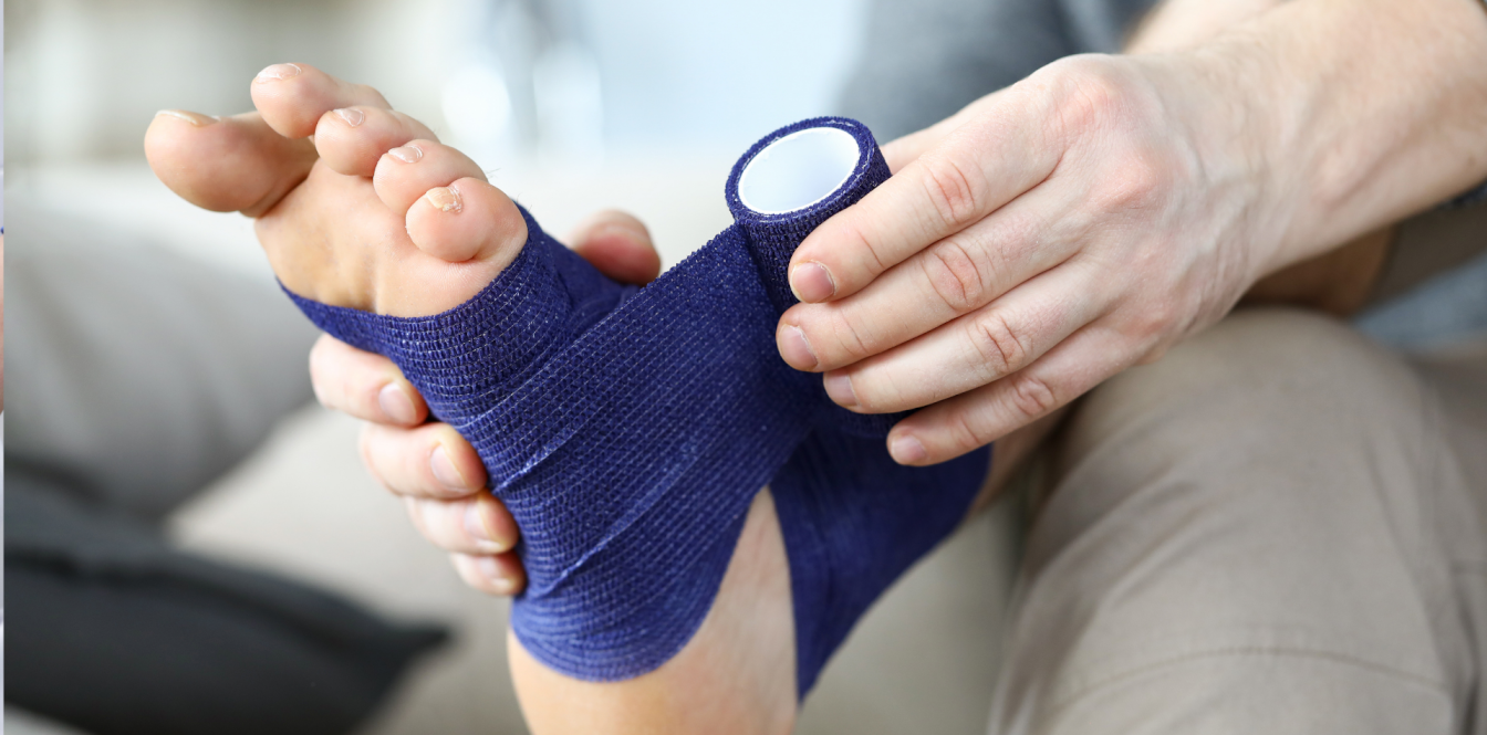 Samodržiace ovínadlo – ľahko použiteľný kompresný obväz - INSET: Med & Lab